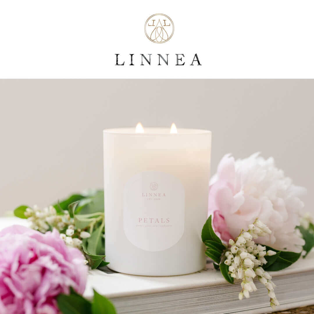 Linnea Candle, Large 2-Wick Petals — Solange & Frances