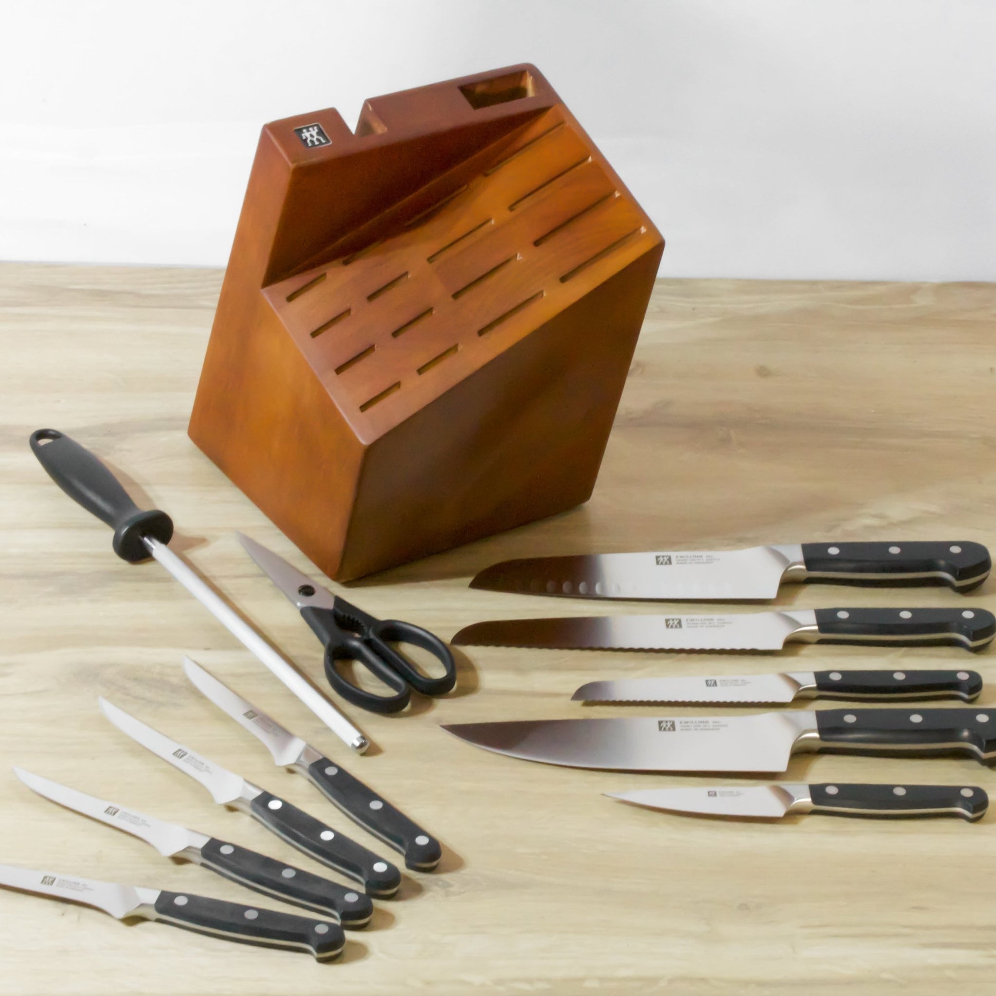 Zwilling Pro 12 piece knife block set — Solange & Frances